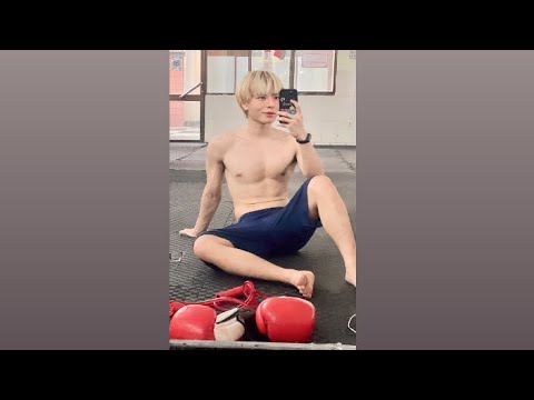 Bas Rutten's Boxing Workout (7 - 3 minute rounds) - YouTube