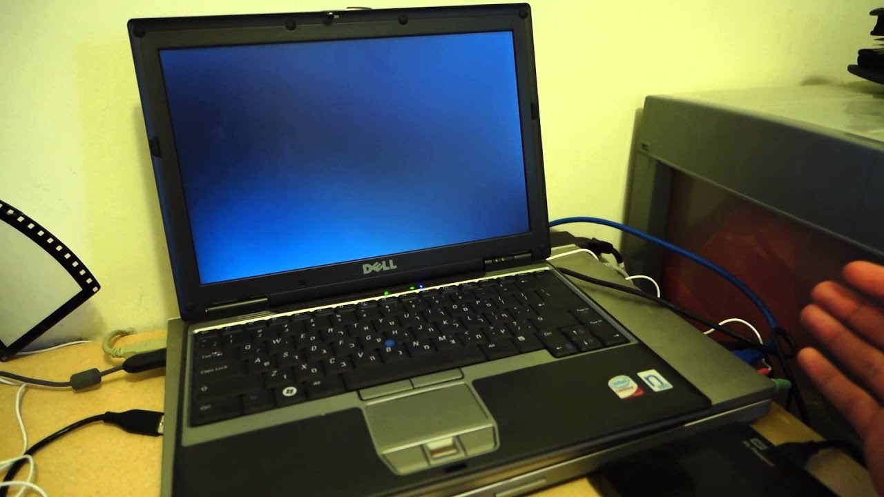 Optional Solution To Windows 8 Black Screen Problem. - YouTube