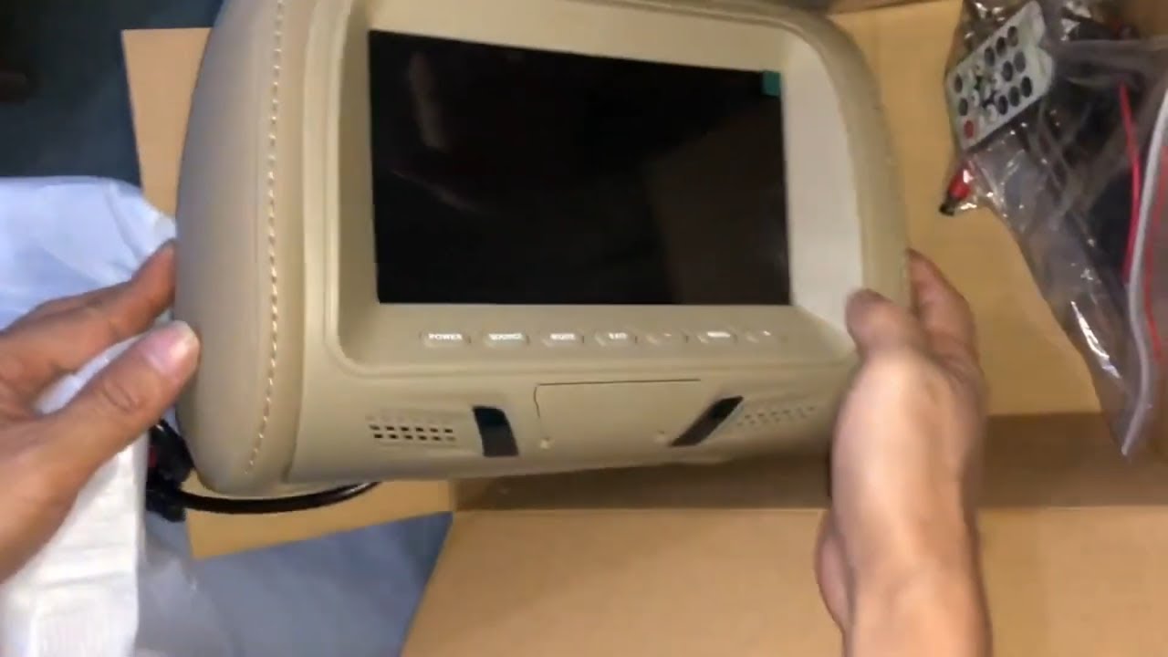 Universal 7 Inch Car Headrest Monitor - YouTube