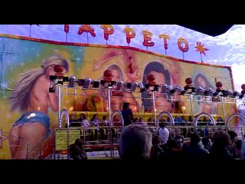 tappeto volante ditta casagrande - YouTube