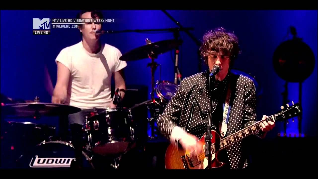MGMT - MTV Live Vibrations HD - Flash Delirium - YouTube