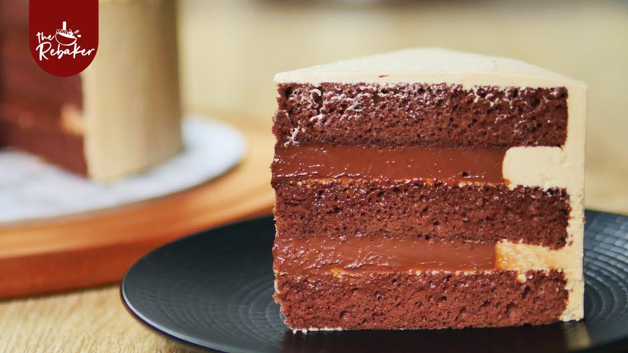 A Chocolate Sponge Cake that never fails! Perfect for layer cakes ...