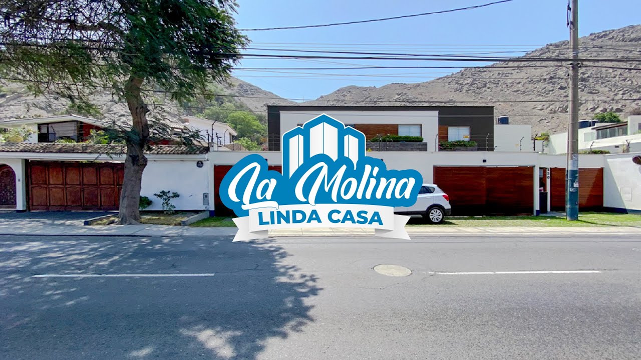 Hermosa casa en La Molina límite con Surco y a metros de un parque ...