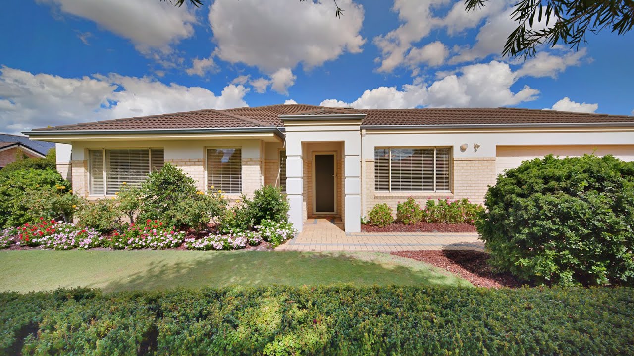 Karl Butler Presents 403 Lennard Street Dianella - YouTube