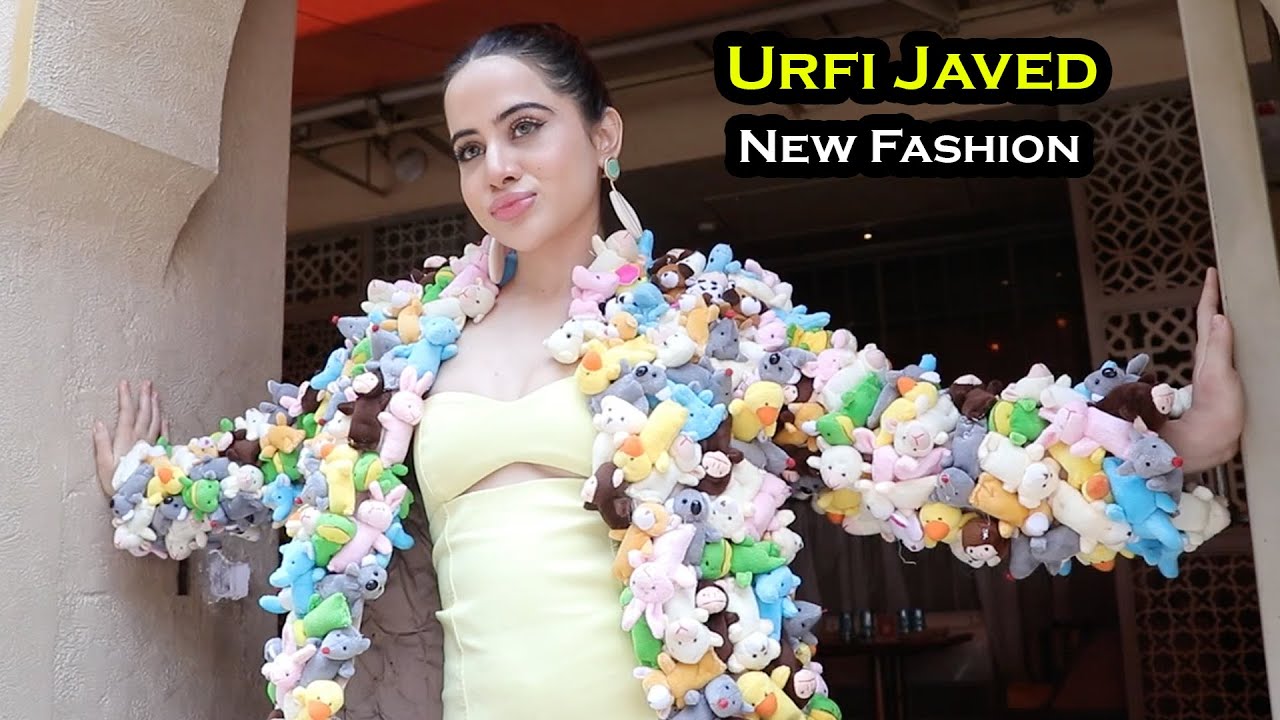 Urfi Javed New Fashion Looks Hot in Teddy Bear Dress - YouTube