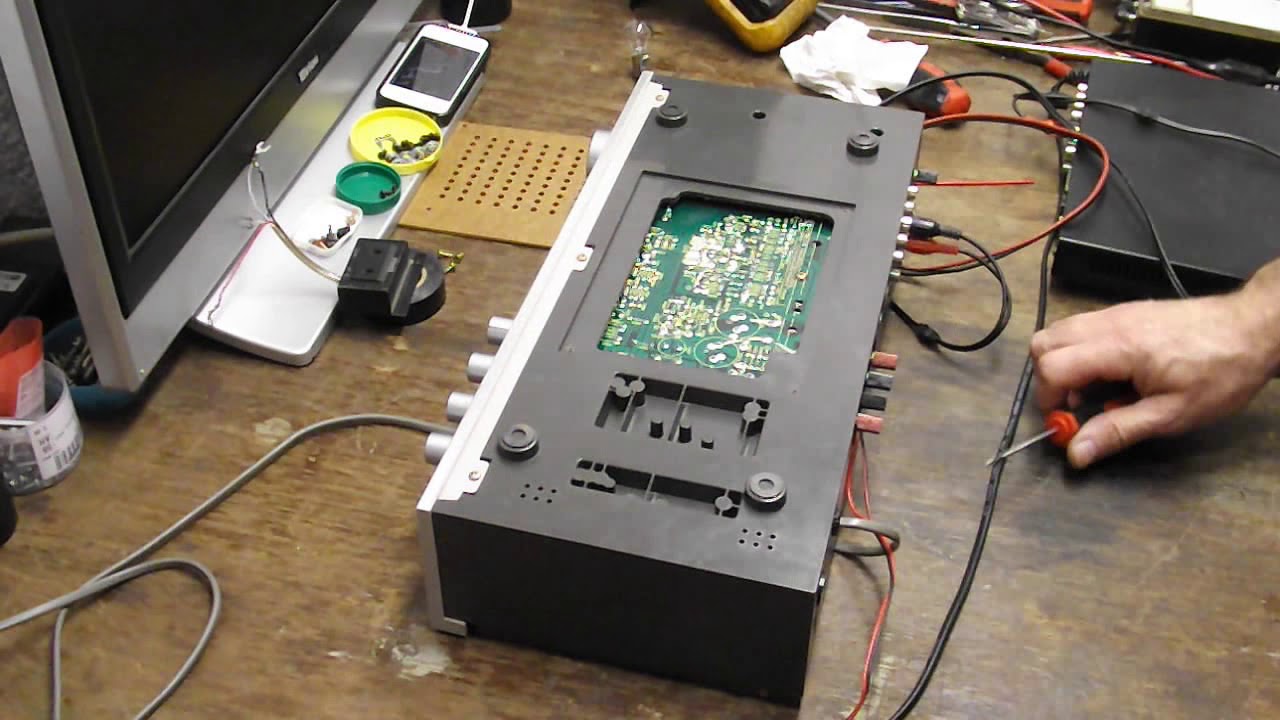 Hogyan javítsd meg SHARP SM-30 erősítő javítása - YouTube