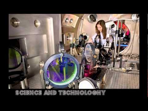 Scientists create a 'SUPERNOVA' in the lab - YouTube