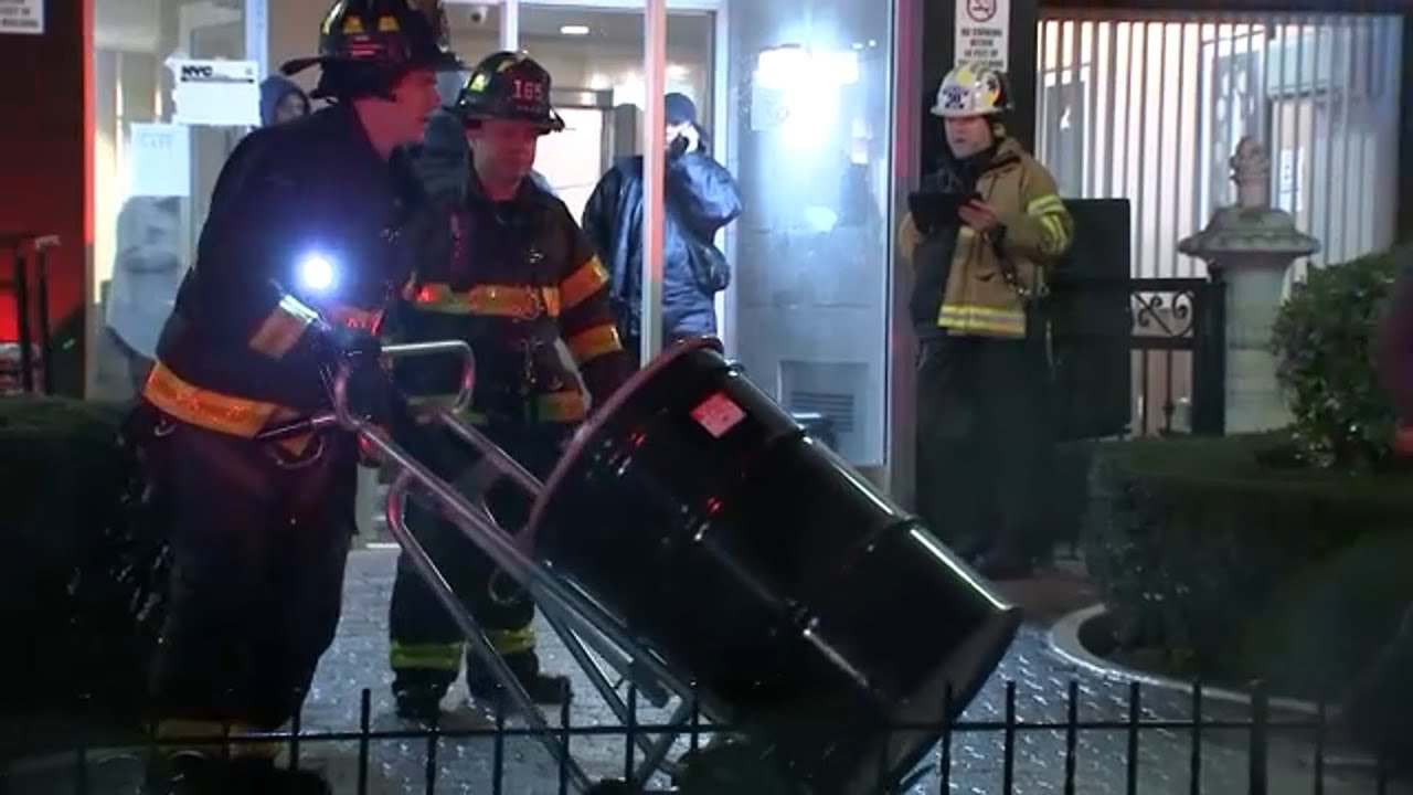 Family with baby rescued from fire sparked by lithium-ion battery - YouTube
