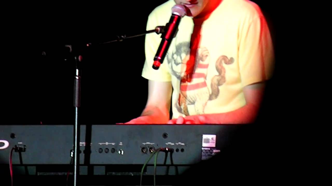Bo Burnham at GVSU "Oh Bo" - YouTube