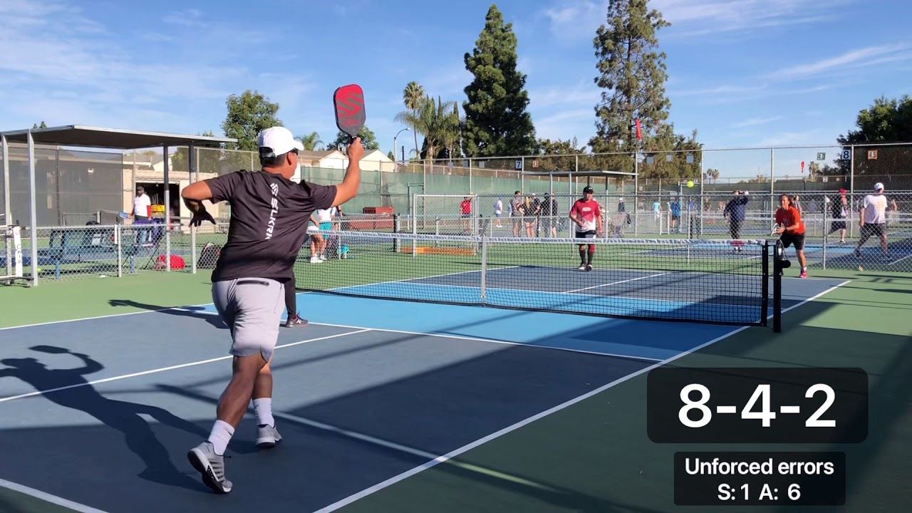 Mixed Doubles 5.0 Court Tustin Pickleball Center - YouTube