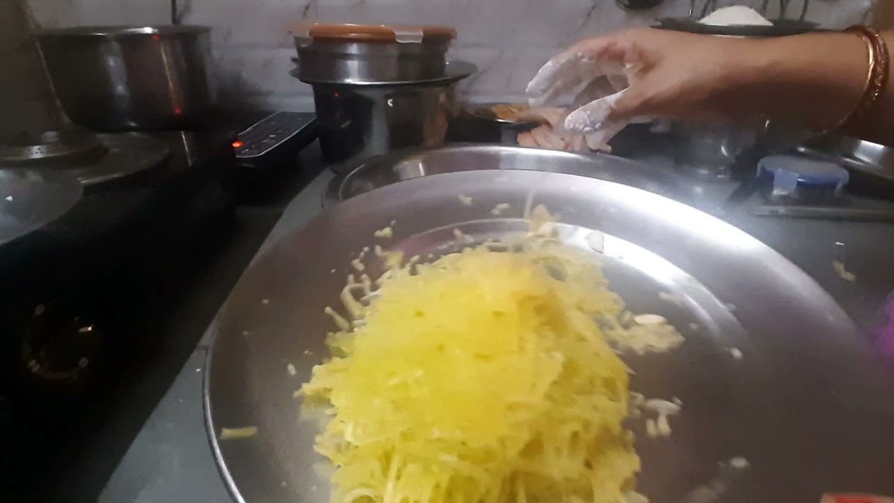 kaddu ki pudhi made by zayka with Sandhya - YouTube