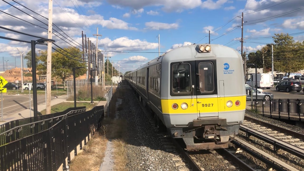 LIRR #2057 (with M3s) at Deer Park - YouTube