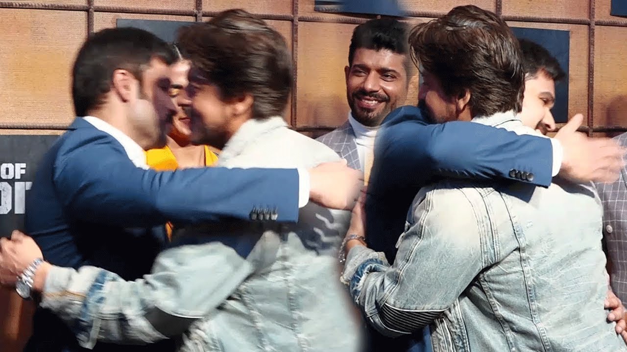 Shahrukh Khan Sweet Gesture Towards Emraan Hashmi @ Net Flix Web Series ...