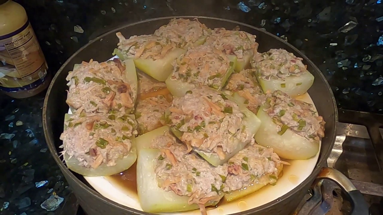 Steam Moqua With Ground Pork With Dried Shrimp And Squid - YouTube