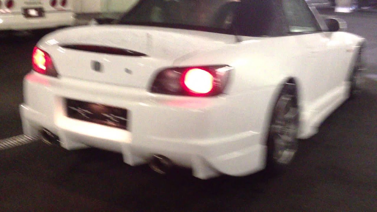 Honda S2000 Invidia Q300 Exhaust - YouTube