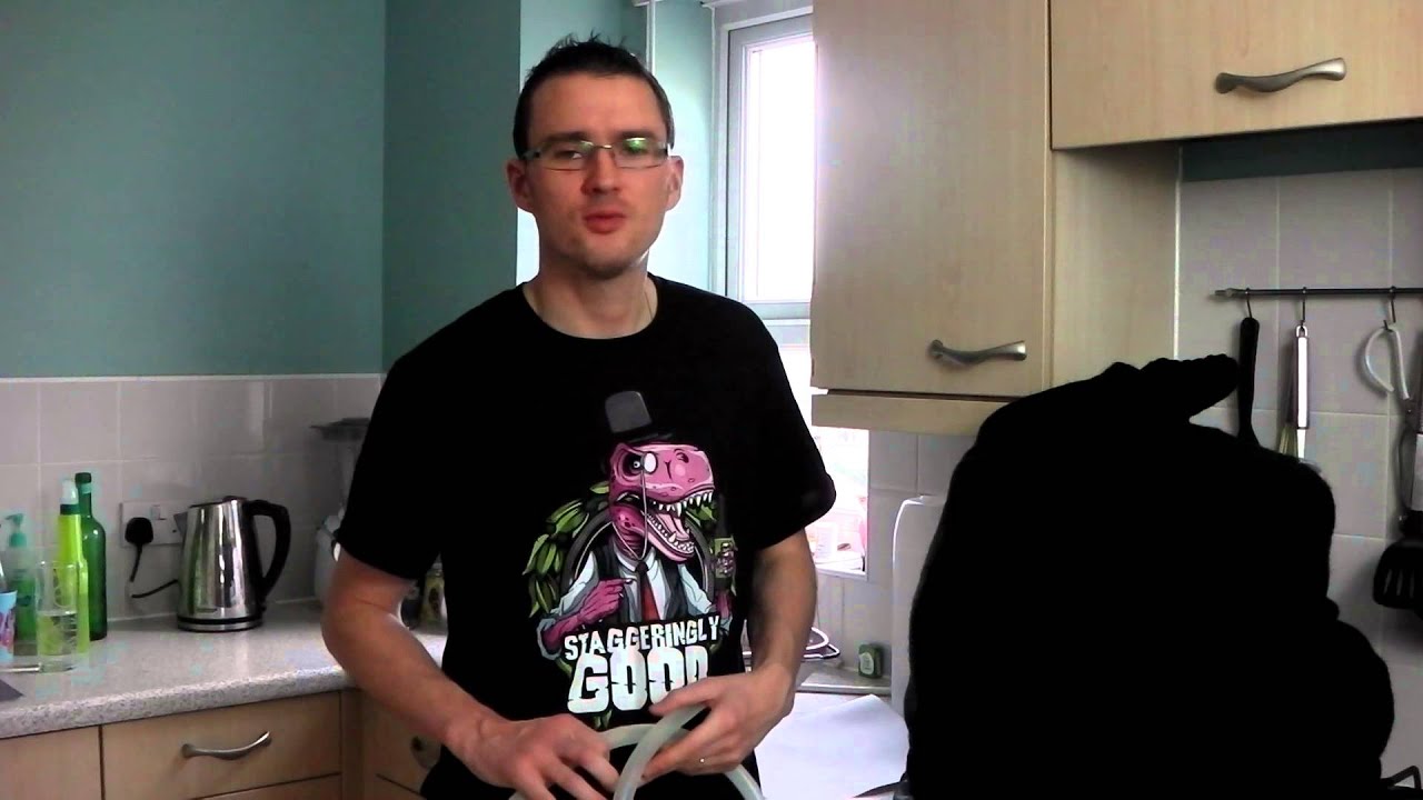 BIAB 10LTR and No Chill Cube - YouTube