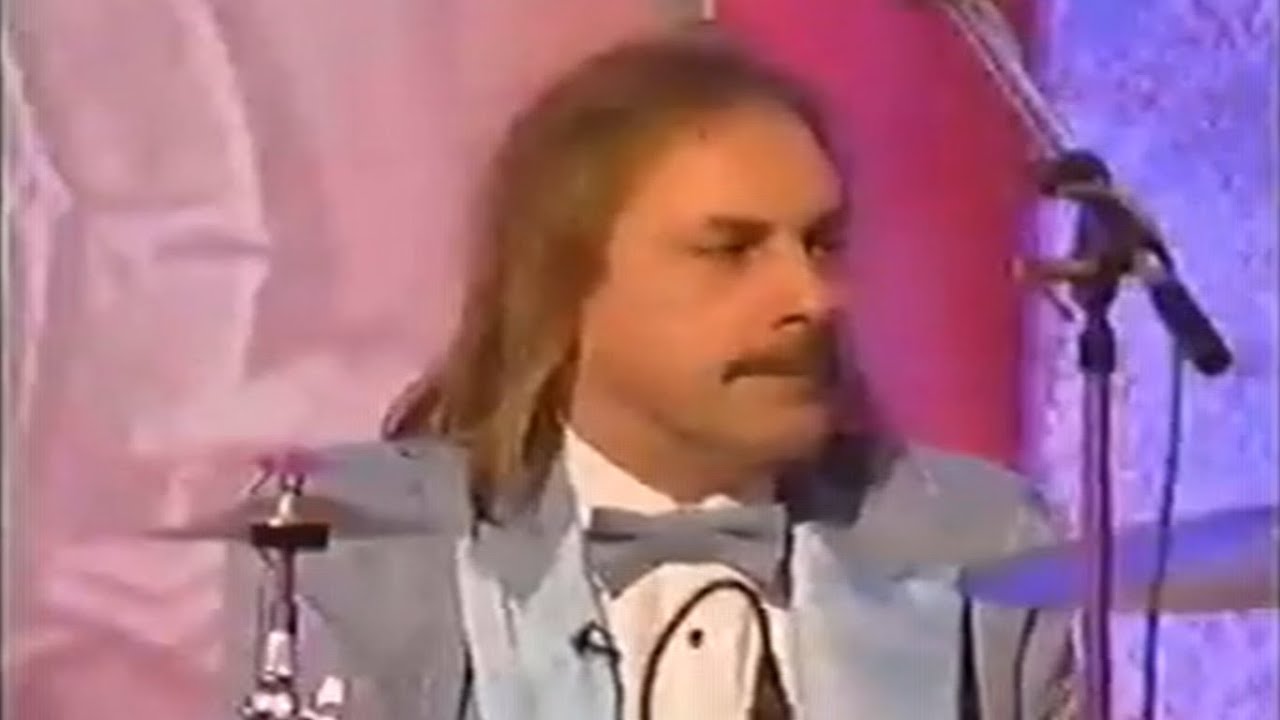 Status Quo's John Coghlan Playing Drums In The House Band (The Frank ...