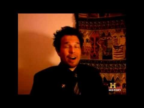 Ancient Alien Expert Giorgio Tsoukalos Speaks! - YouTube