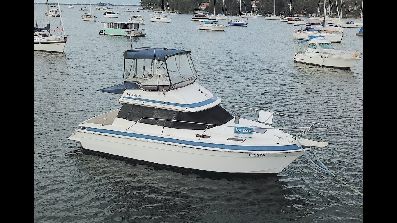 Markline 900 Flybridge Cruiser - Walkthrough - YouTube