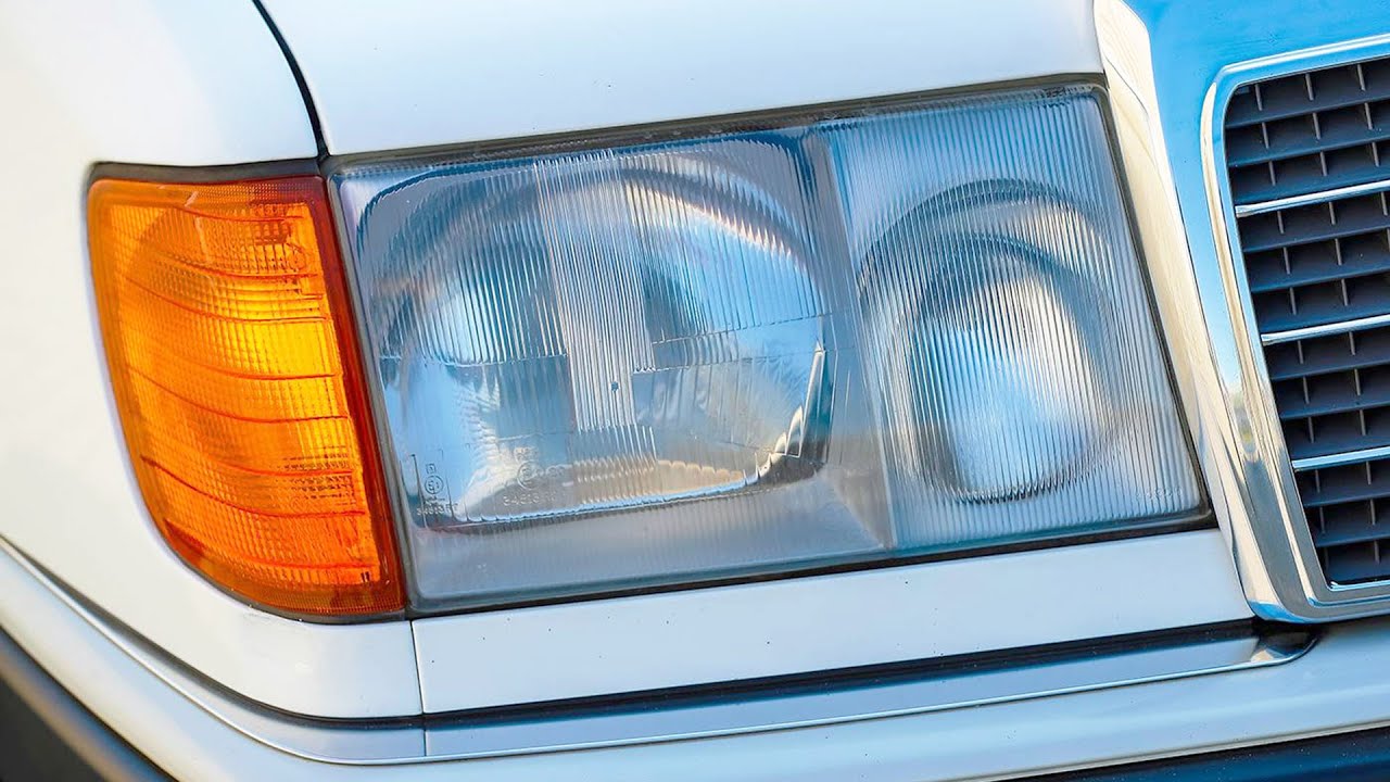 w124 Mercedes-Benz 230 E polar white paint and blue interior - YouTube