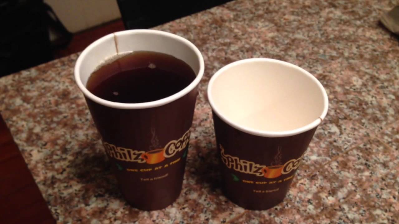 Large vs. small Philz coffee cup coffee transfer - YouTube