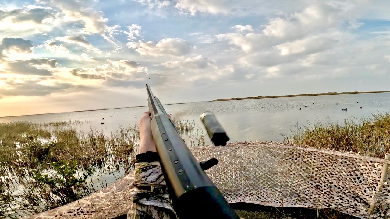 Quack Attack: Epic Duck Hunting Highlights - YouTube