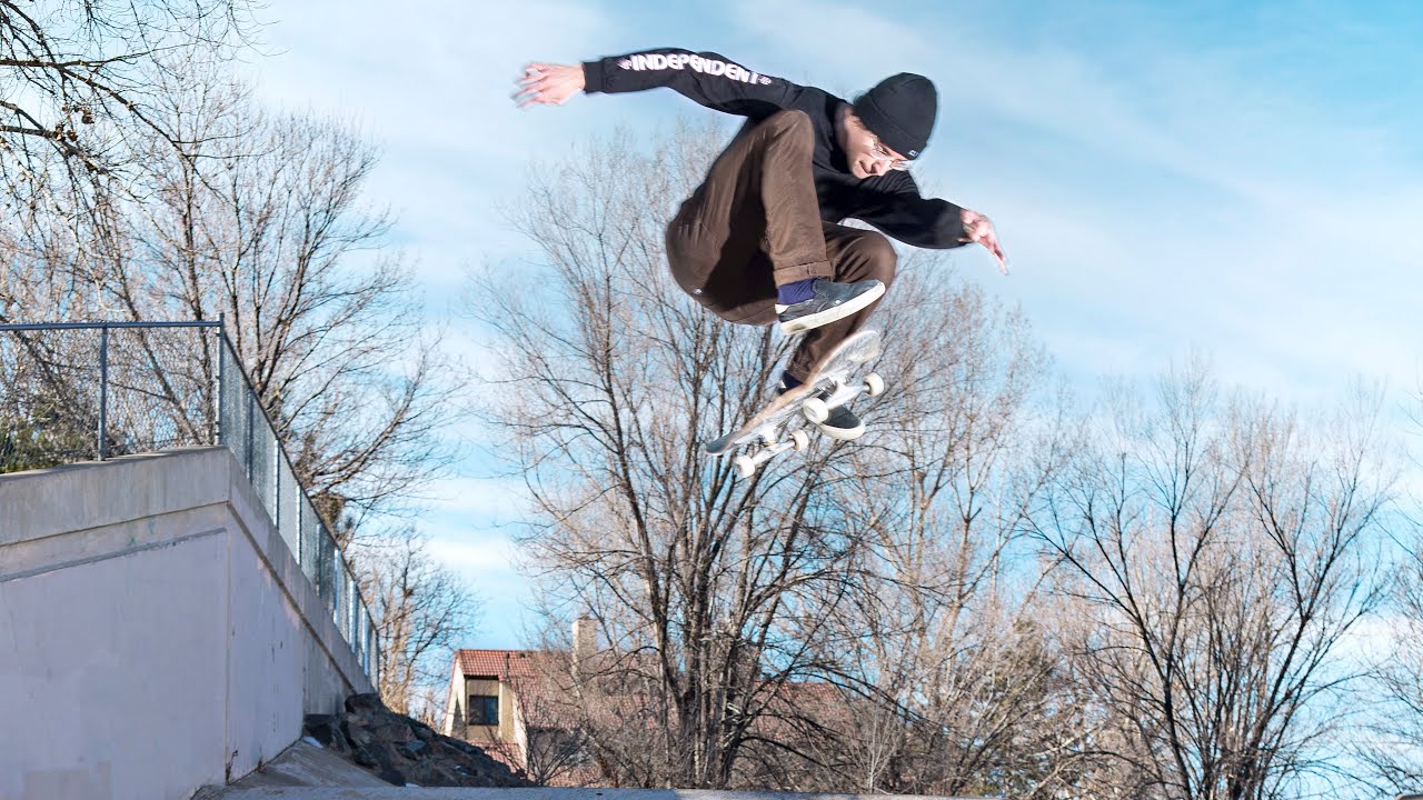 Devin Bagnoli Hard flip at winona ditch - YouTube