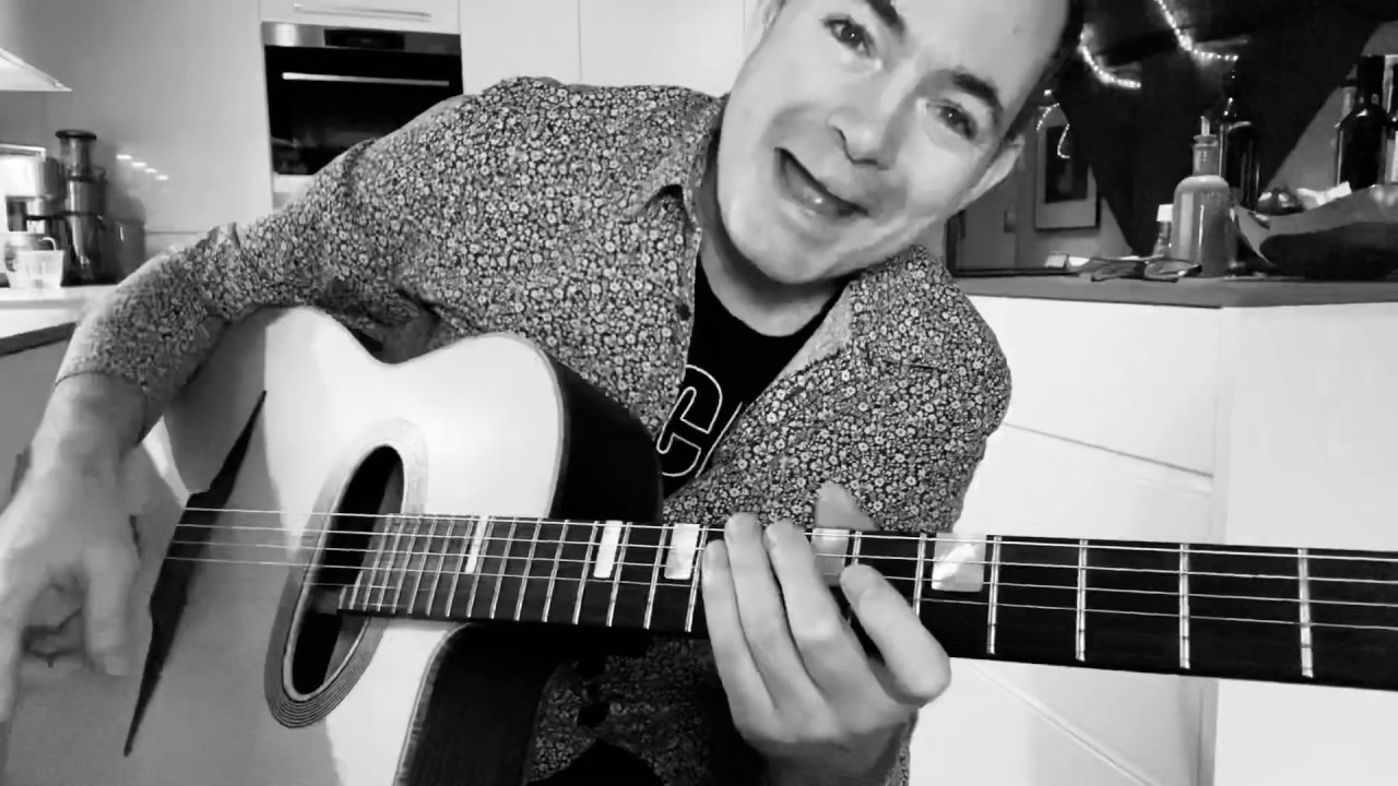 COMPING CHORDS for 'Minor Swing' - Gypsy Jazz Guitar - YouTube