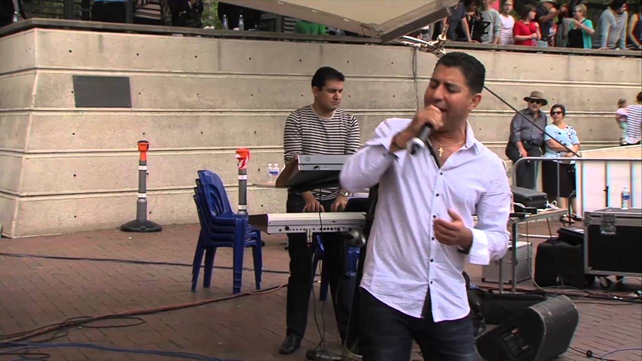 Gyanki Carousel-Raffy Adourian and Blackbird band - YouTube