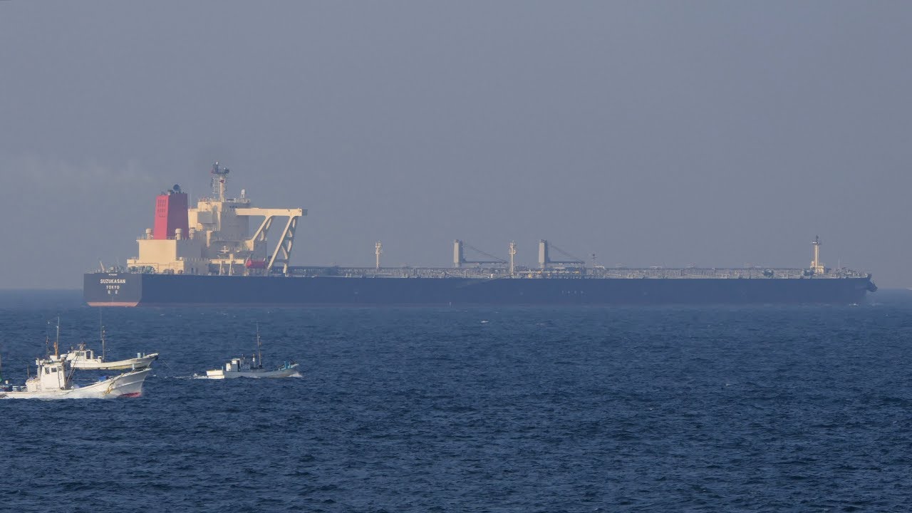 Crude Oil Tanker “SUZUKASAN” The first voyage - YouTube