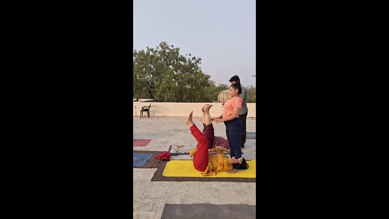 Fun Yoga Strength – Play, Laugh, Stretch & Heal Together! - YouTube