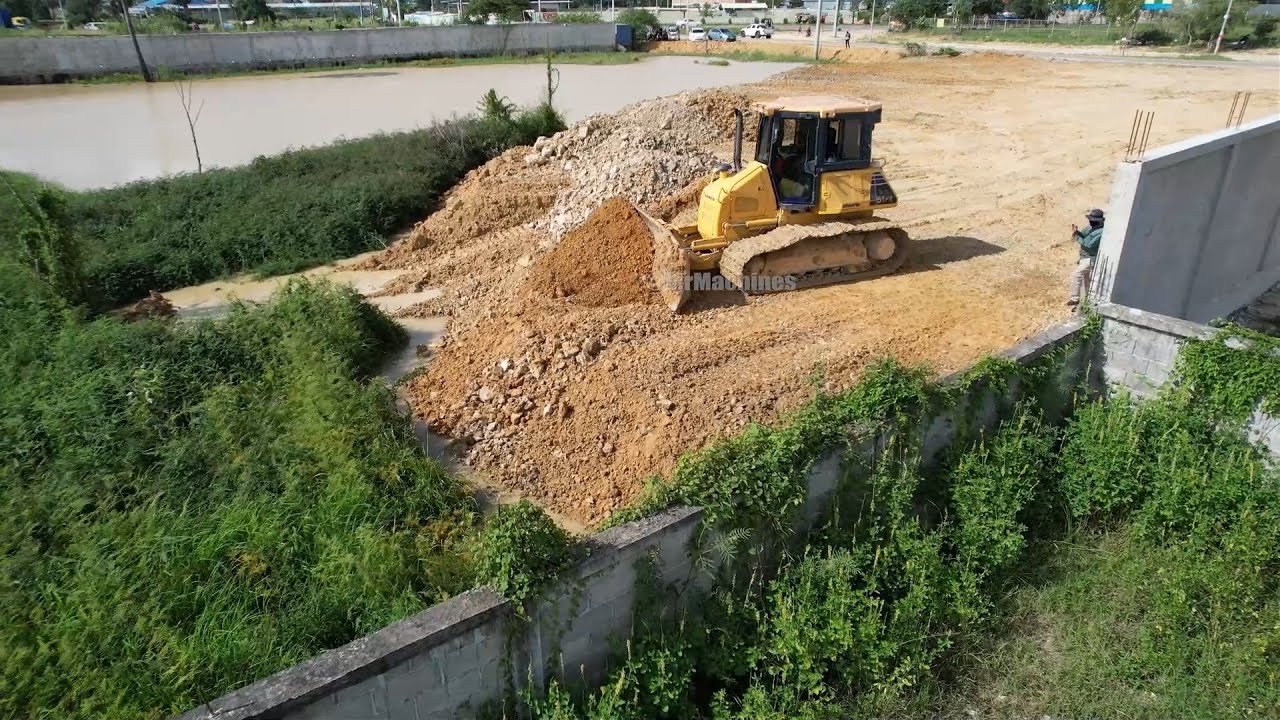 Super Amazing Processing Dozer Pushes Stone Techniques skills operator ...