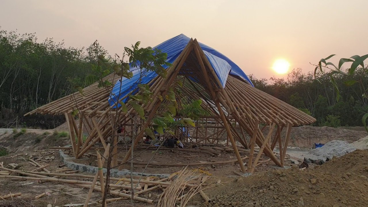Contoh Struktur Bambu Bentuk Lengkung Organik - YouTube
