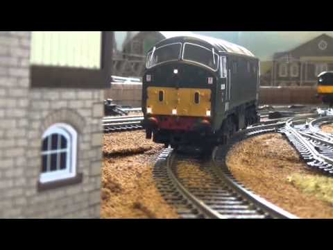 Dapol 4D-012-001 Class 22 Diesel BR Green D6316 - YouTube