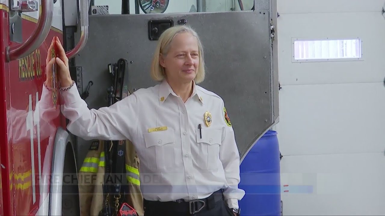 Huntington Fire Chief Jan Rader to retire - YouTube