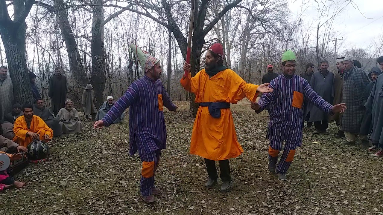 Bhand pather of kashmir - YouTube