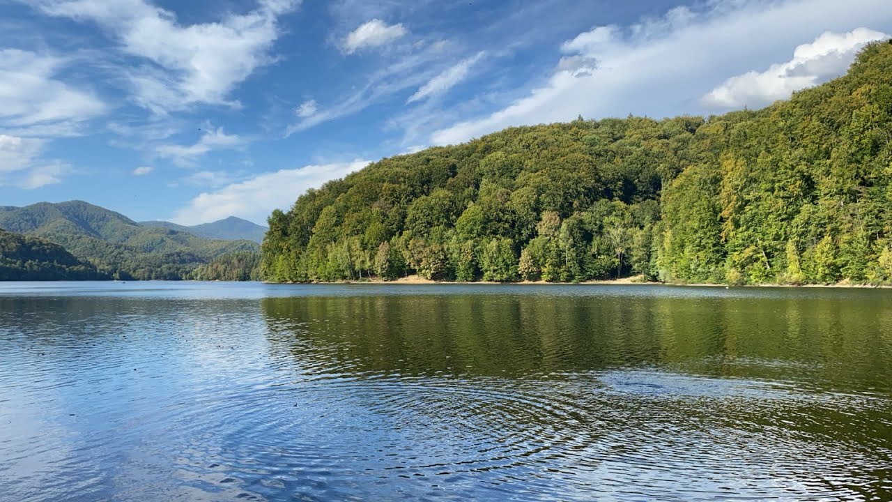 Drone footage of Firiza Lake | Lacul de Acumulare Firiza - YouTube