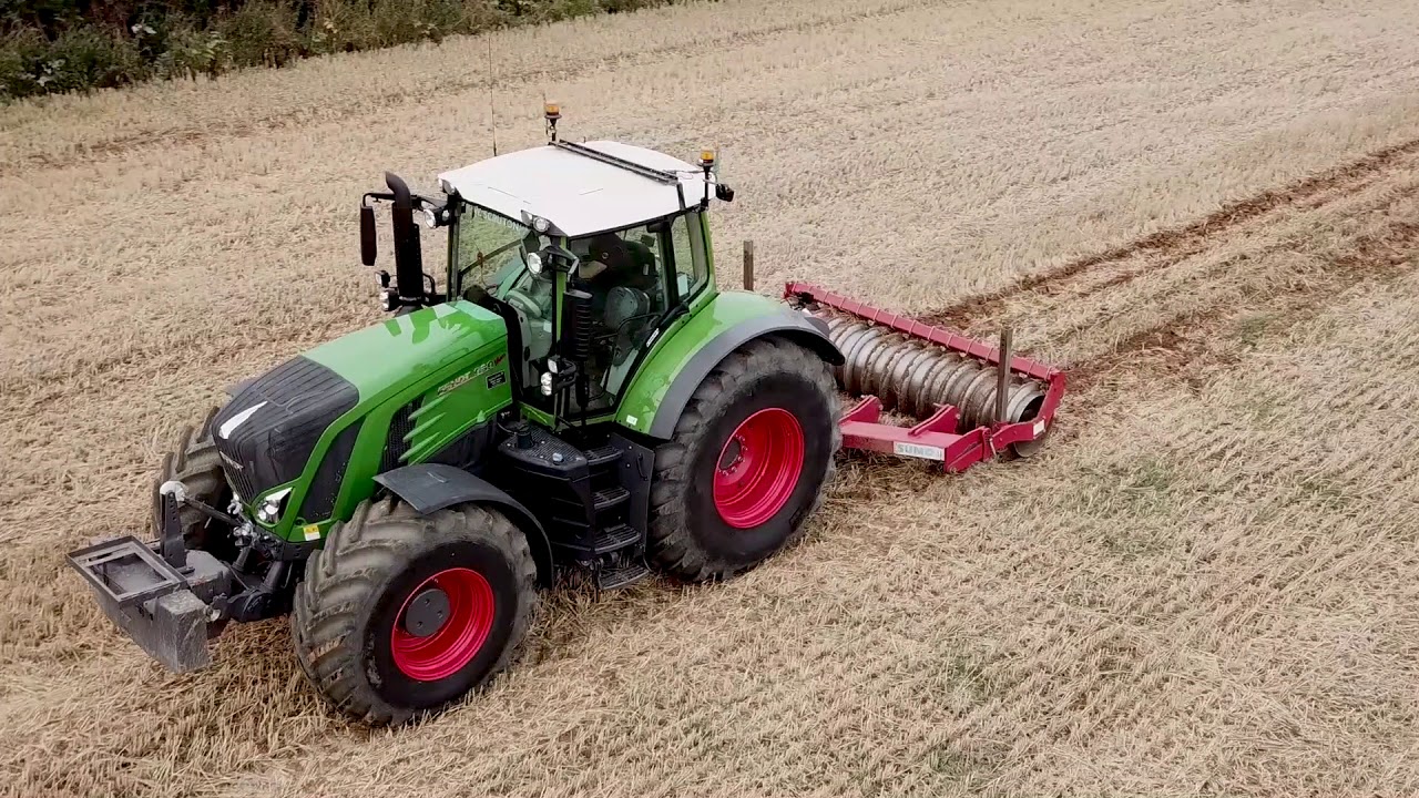 Langton Farms Subsoiling Fendt Vario 939 & Sumo - YouTube