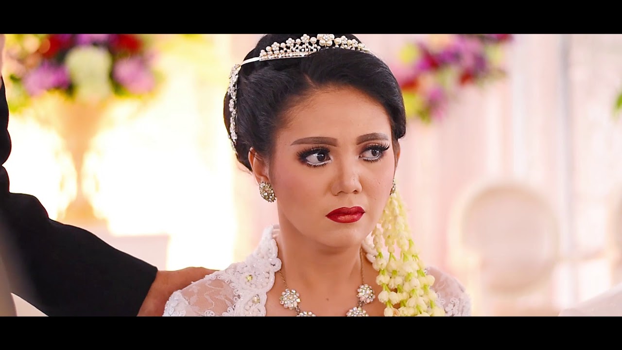 VIDEO PERNIKAHAN MANDA & PUTRI - YouTube