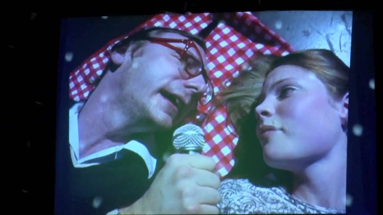 Neal Medlyn - Owl City - 10.000 FireFlies OUR HIT PARADE - YouTube