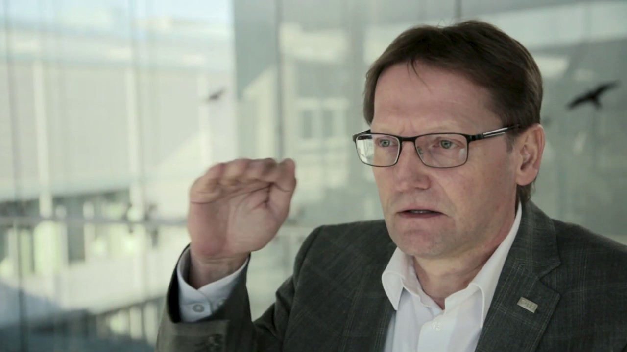 Prof. Dr.-Ing. Thomas Schaeffer teilt seine fachliche Meinung zur ...