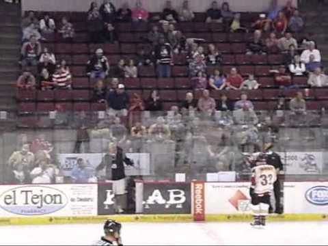 Bakersfield Condors Erick Lizon fight VS. Alaska (longer version) - YouTube