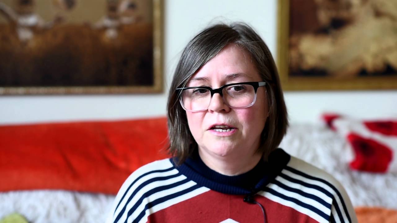 Meet the Artist: Anna Bean - YouTube