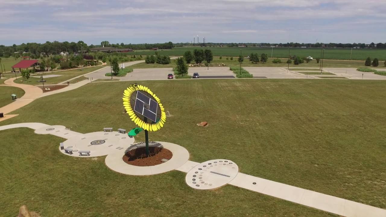 Southwind Park Sundial & Solar Sunflower Calendar - YouTube