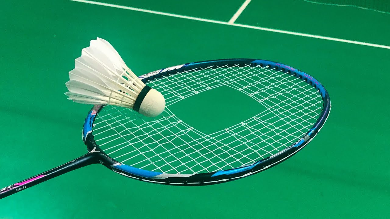 Hole In The Racket Challenge 😱 - YouTube