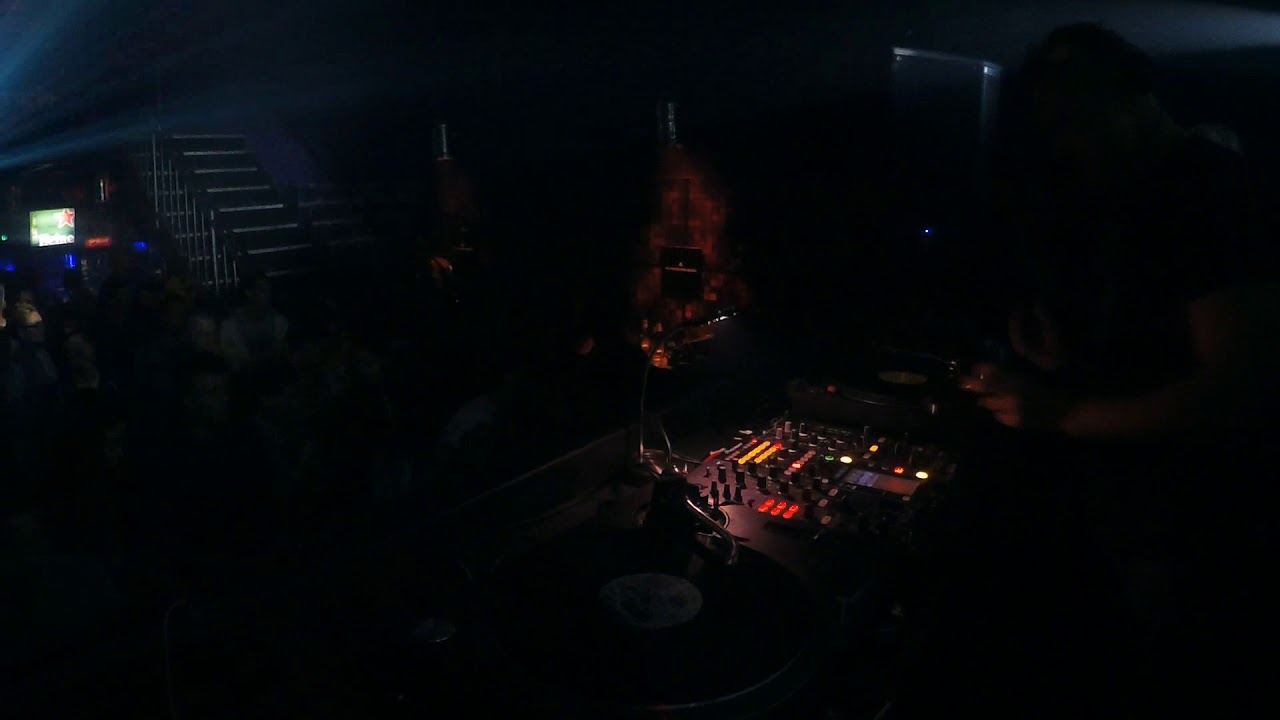 Dj Ogi - Retro Techno - Energetica - Crkva club - 21.10.2017. - YouTube