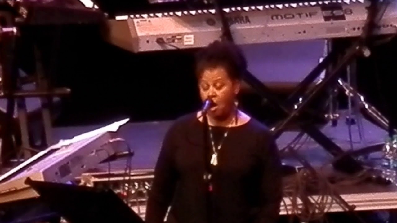 'The Man' Michael Franks - "When I Give My Love To You" (LIVE) - YouTube