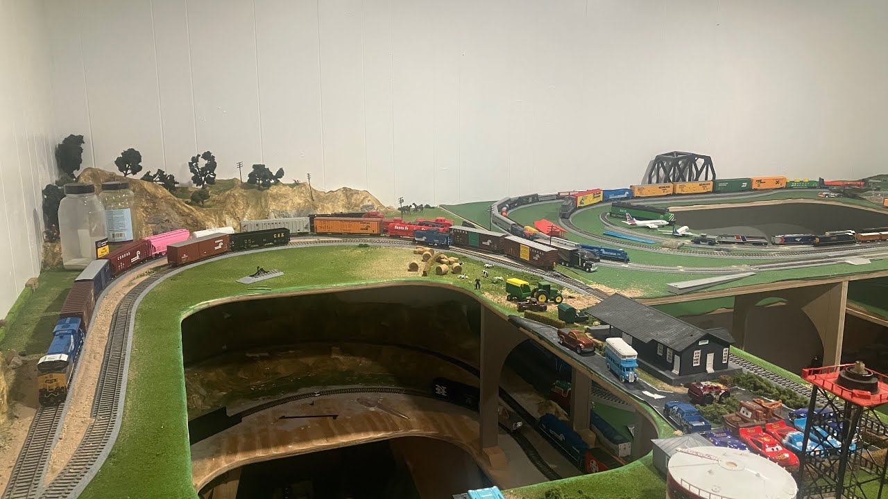 HO Scale And N Scale Model Train Running Session 2/9/25 - YouTube