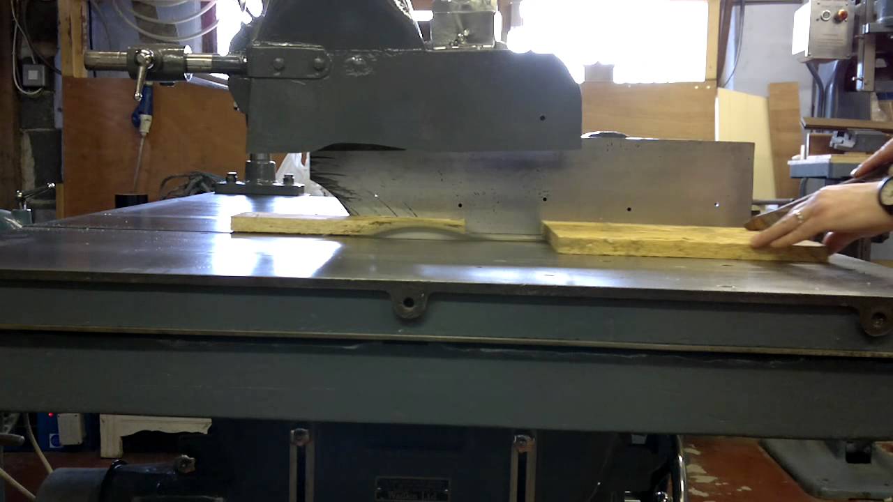 wadkin pk dimension saw - YouTube