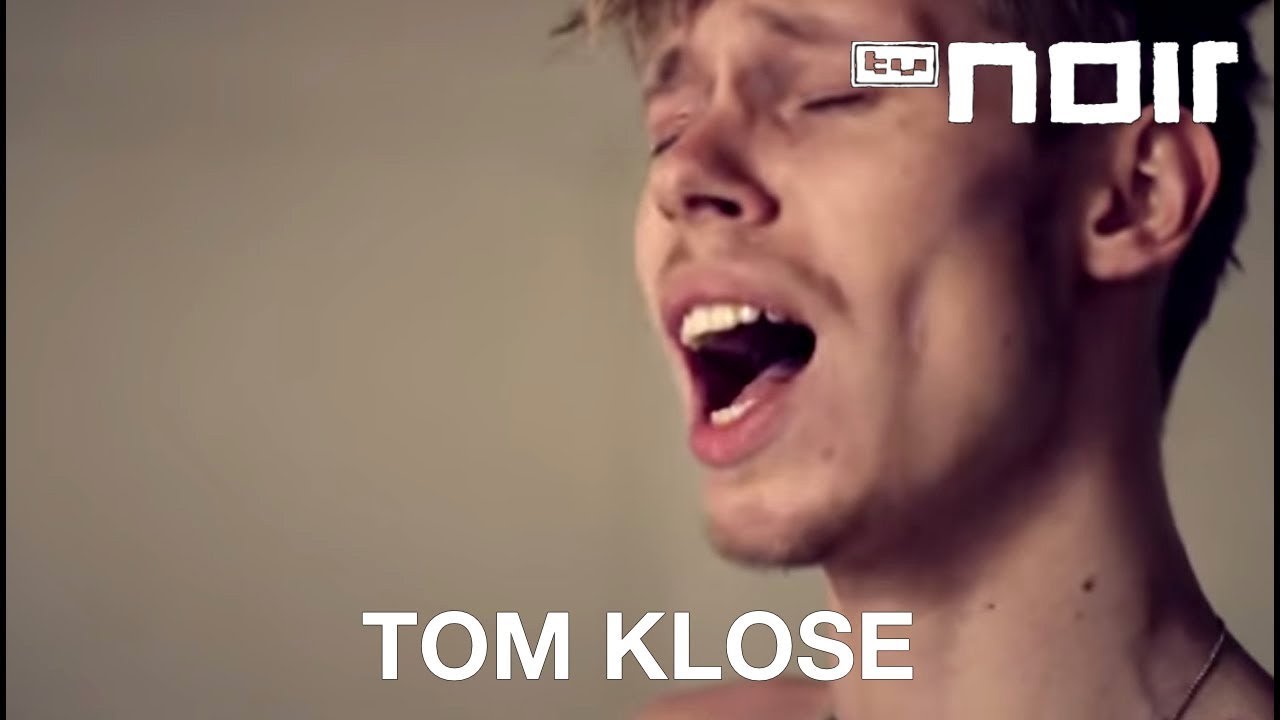 Tom Klose - How (live im TV Noir Hauptquartier) - YouTube